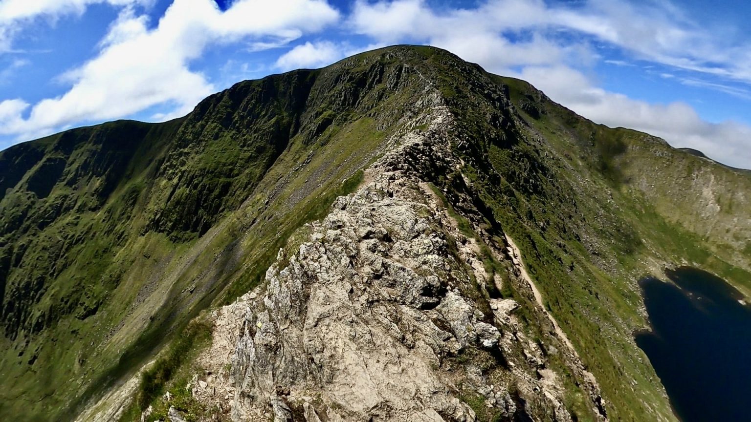 Is Striding Edge Dangerous? How Narrow is it?