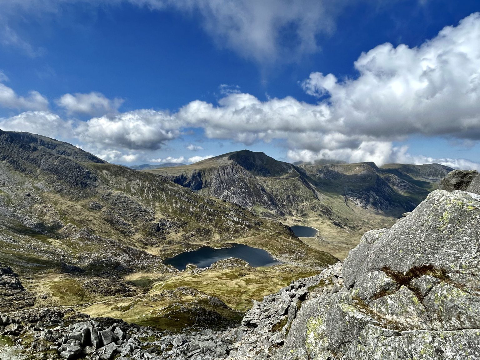 Tryfan North Ridge Hike and Scramble - Route and Review