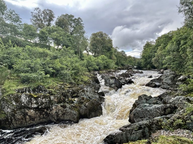 Blue Door Walk and the Rocks of Solitude - Edzell