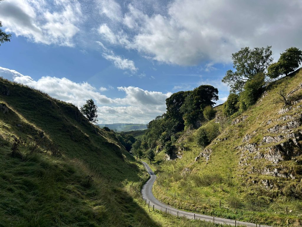 Dragon's Back Peak District Hike - Chrome Hill and Parkhouse Hill ...